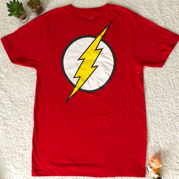 DC Comics | Shirts & Tops | Dc The Flash Logo Red Tee Shirt Boys Xxl 8 ...